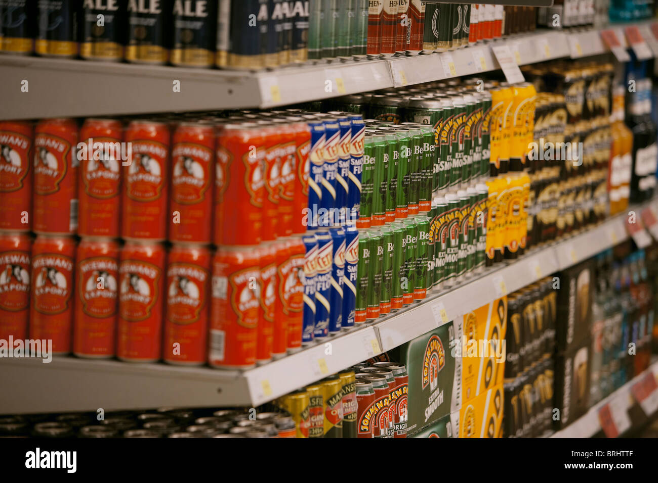 Beer cans supermarket uk hi-res stock photography and images - Alamy