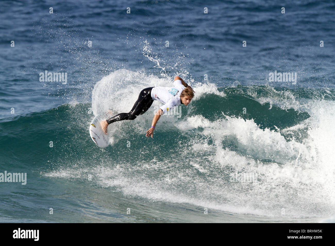 SIMON FISH SOUTH AFRICAN PRO SURFER SOUTH AFRICAN PRO SURFER BALLITO ...