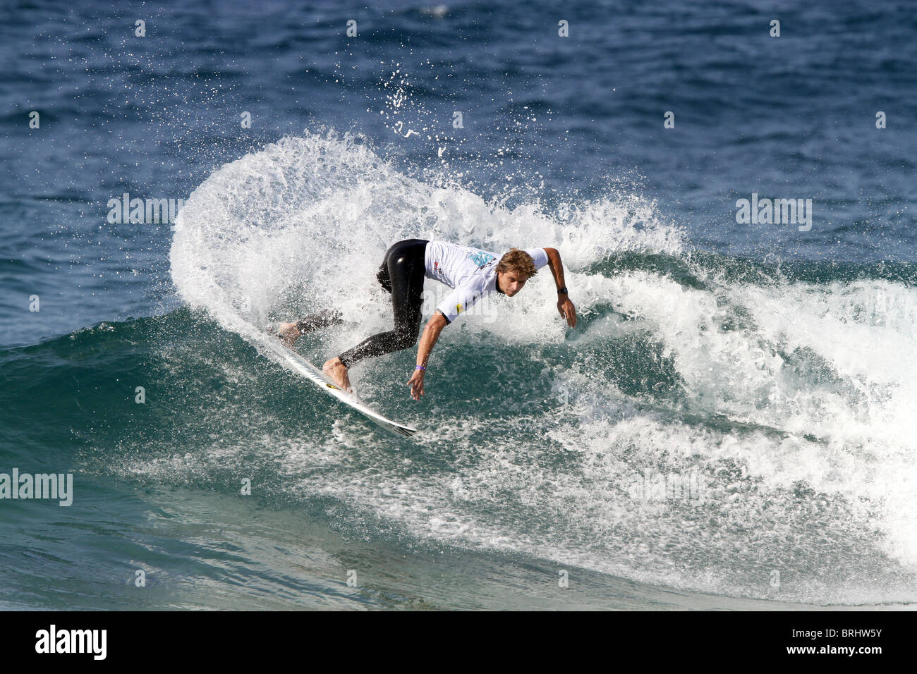 SIMON FISH SOUTH AFRICAN PRO SURFER SOUTH AFRICAN PRO SURFER BALLITO ...