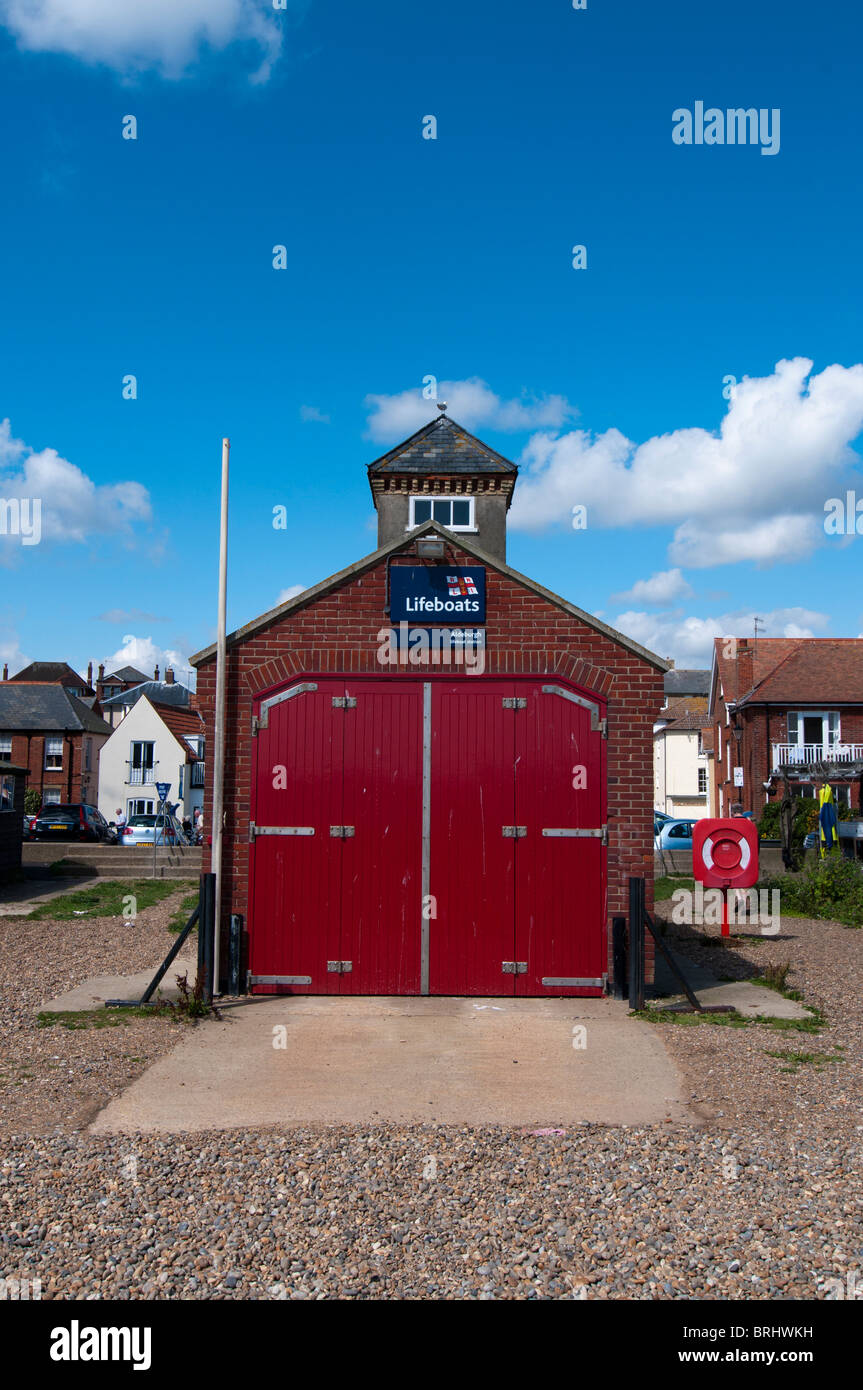 The old lifeboat station aldeburgh hi-res stock photography and images ...