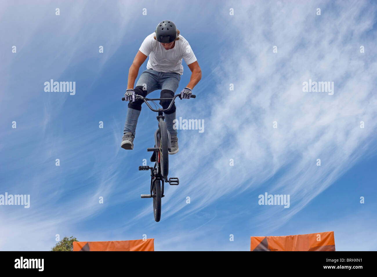 Bmx mid air stunt action hi-res stock photography and images - Alamy