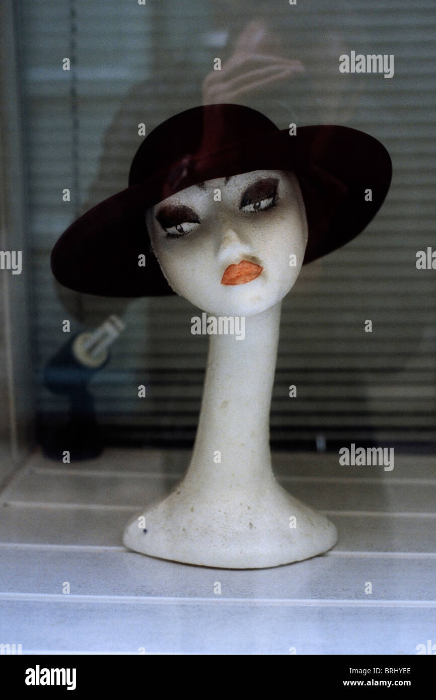 Seventies fashion model hi-res stock photography and images - Alamy