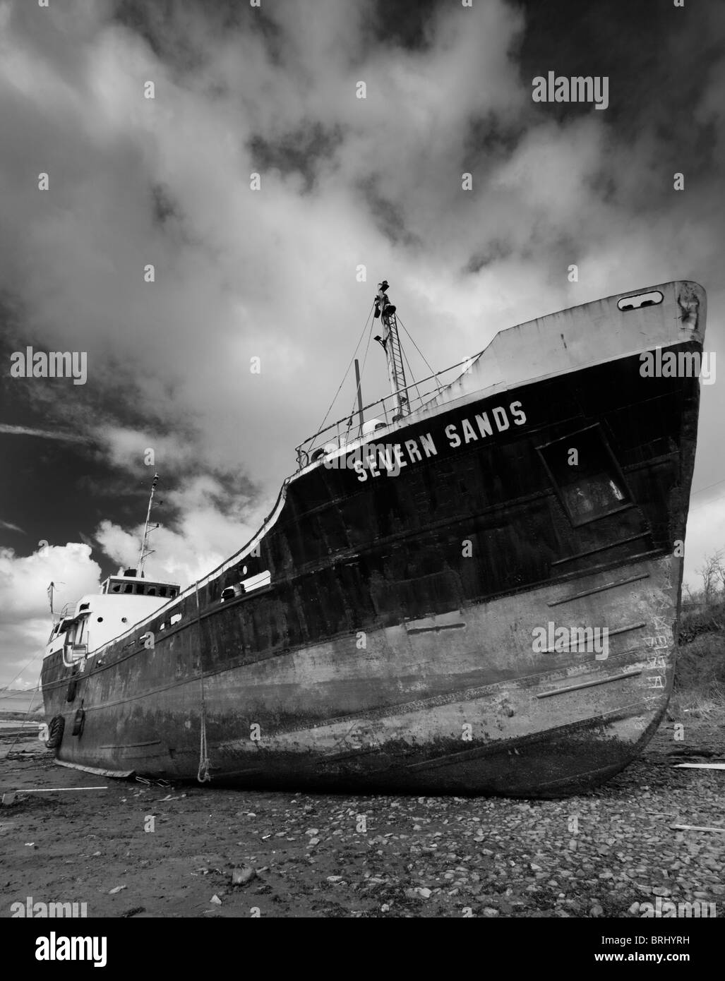 Dredger boat hi-res stock photography and images - Alamy