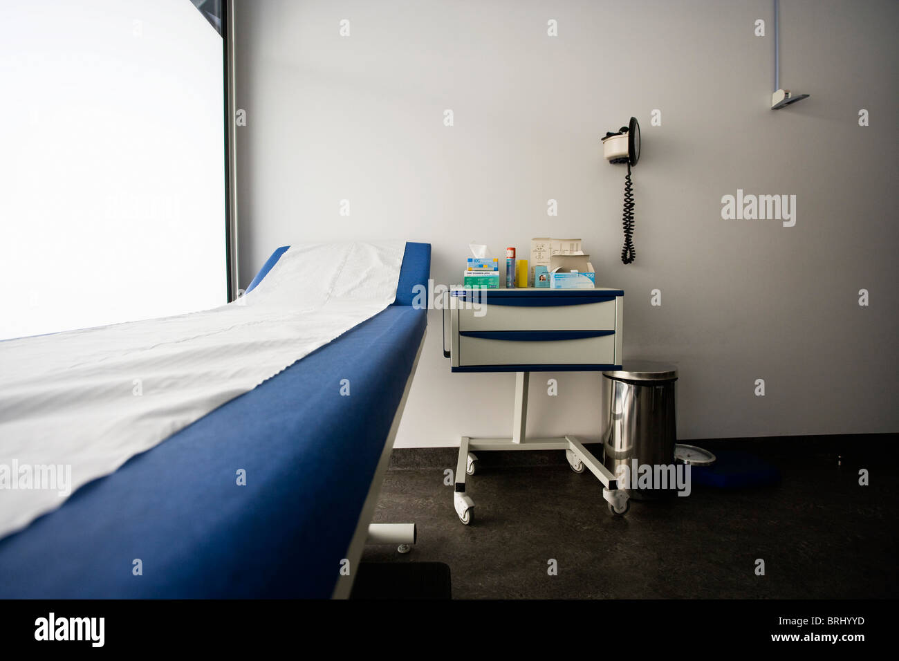 Examination hi-res stock photography and images - Alamy