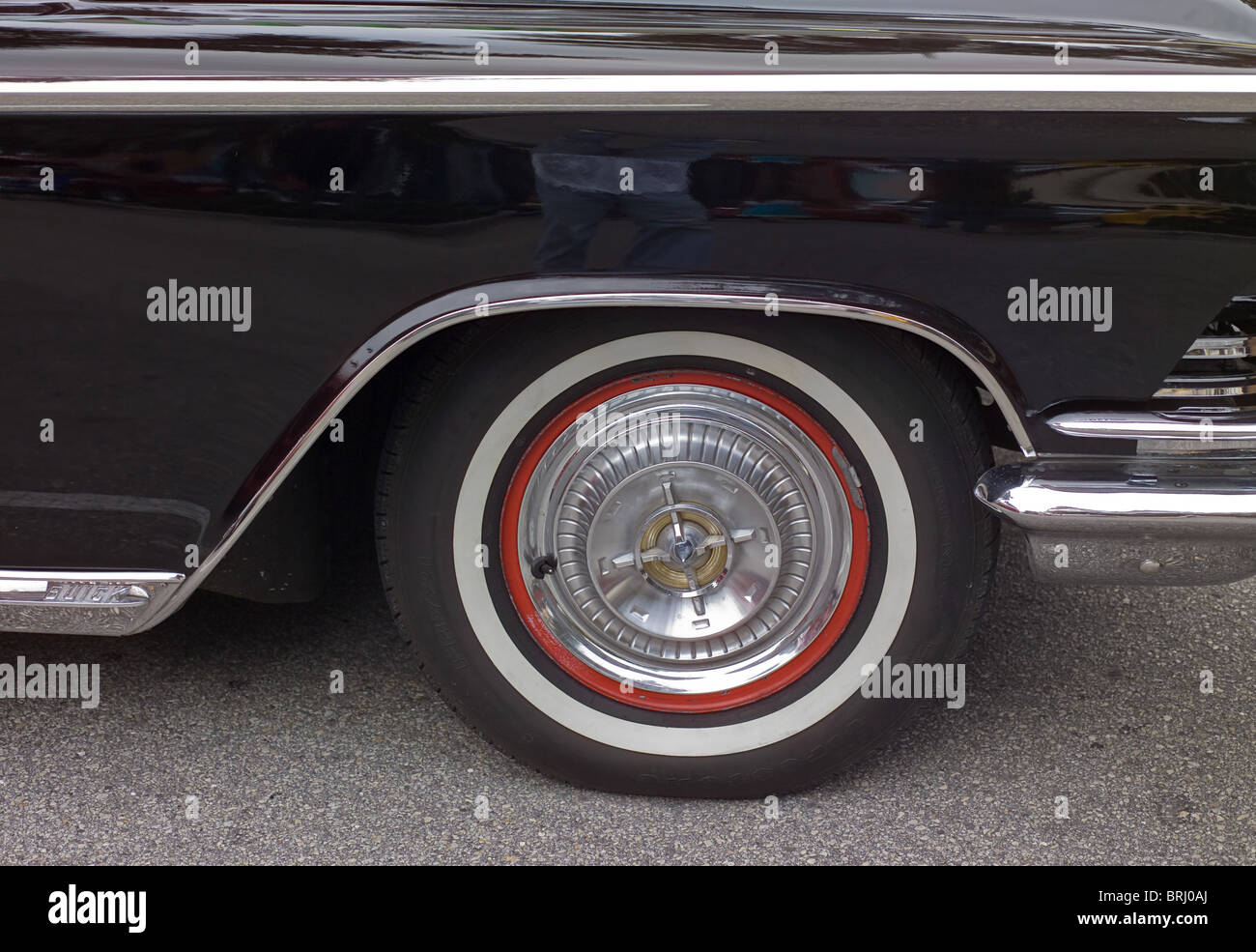 Sport car chrome hubcap hi-res stock photography and images - Alamy