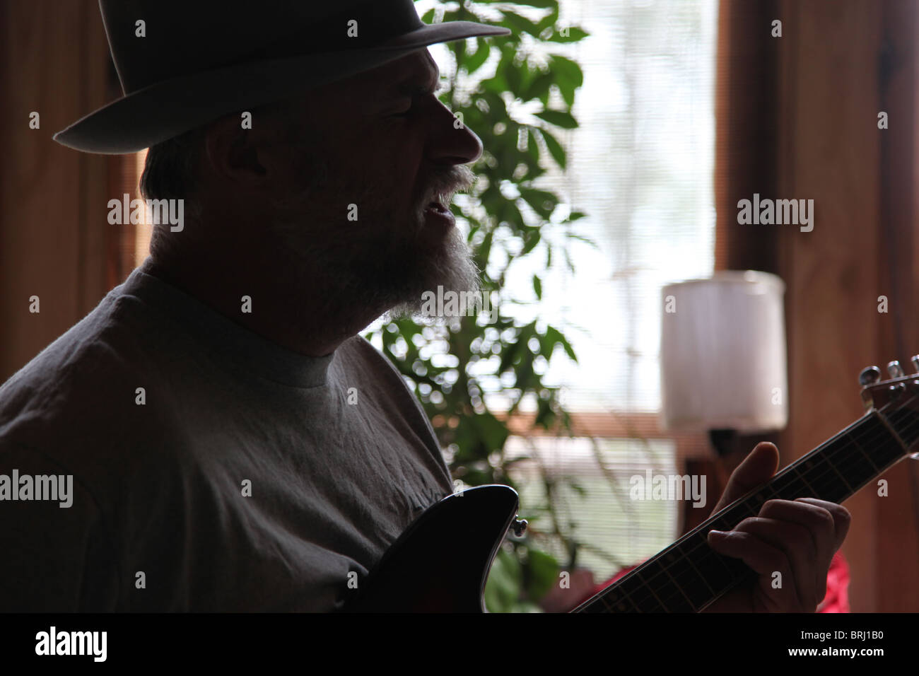 Cool singer hi-res stock photography and images - Alamy