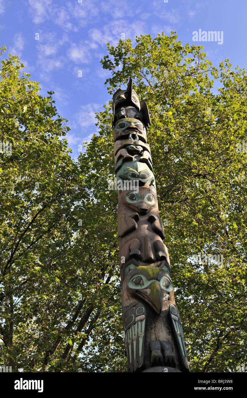 Totem pole in Pioneer section of Seattle, Washington Stock Photo - Alamy