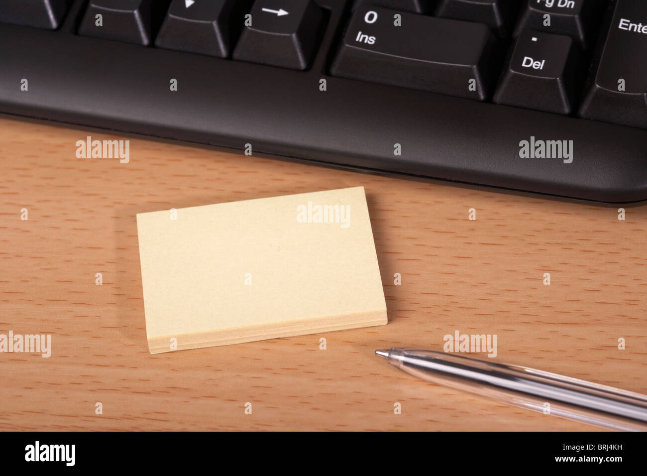 Sticky note desk hi-res stock photography and images - Alamy