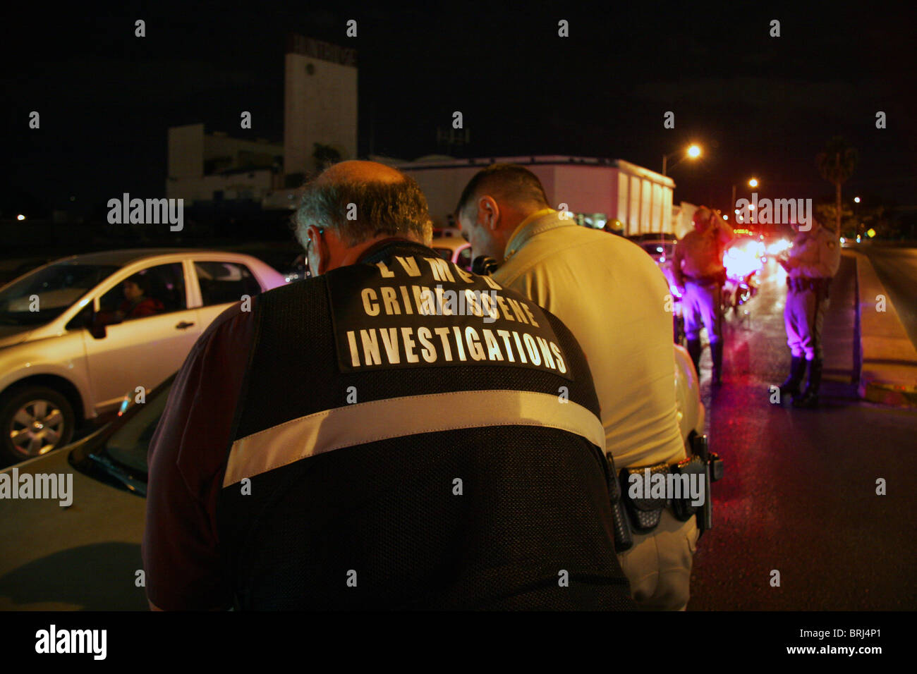 Las Vegas Metropolitan Police Department CSI at a traffic accident ...