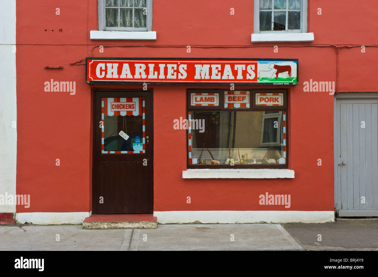 Butcher shop front hi-res stock photography and images - Alamy