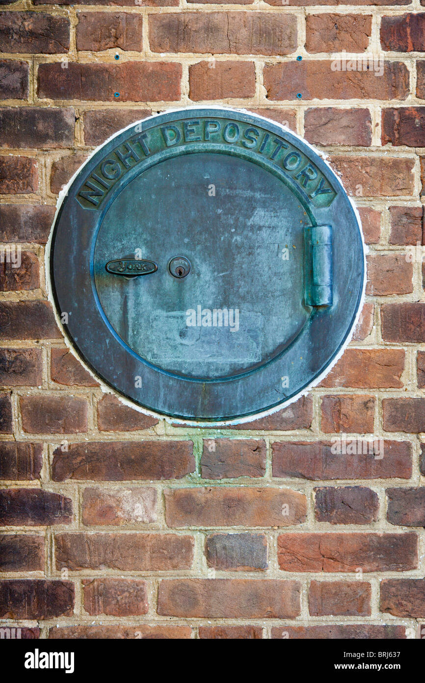 Vault brick High Resolution Stock Photography and Images - Alamy