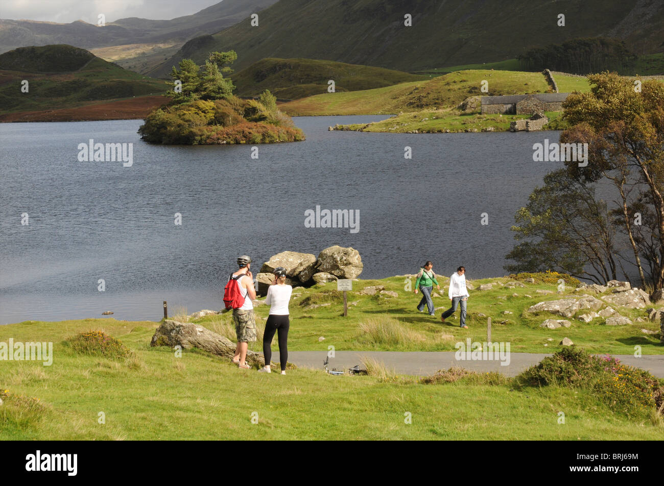 Cregennan lakes snowdonia wales hi-res stock photography and images - Alamy