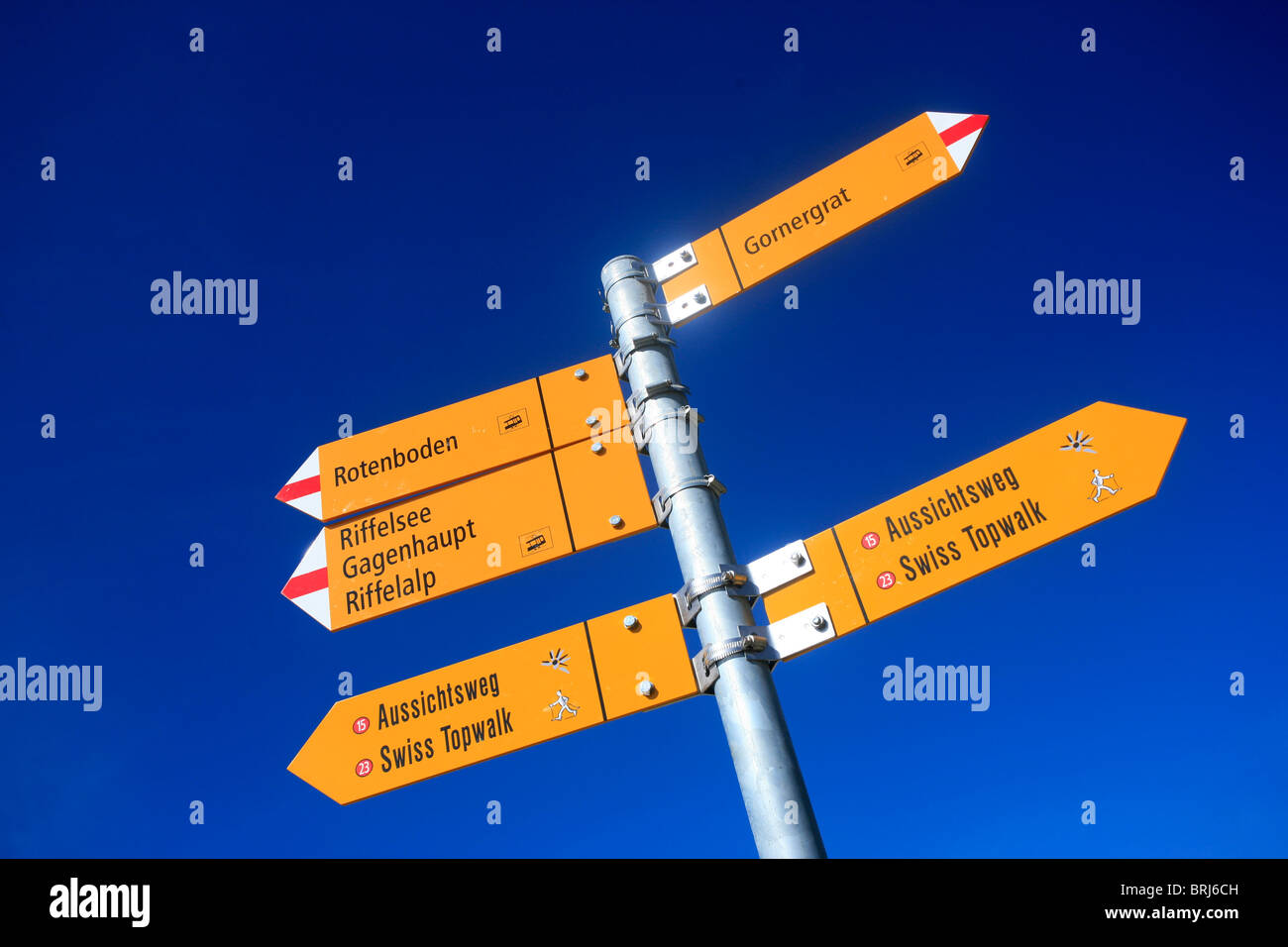 Walking directions sign hi-res stock photography and images - Alamy