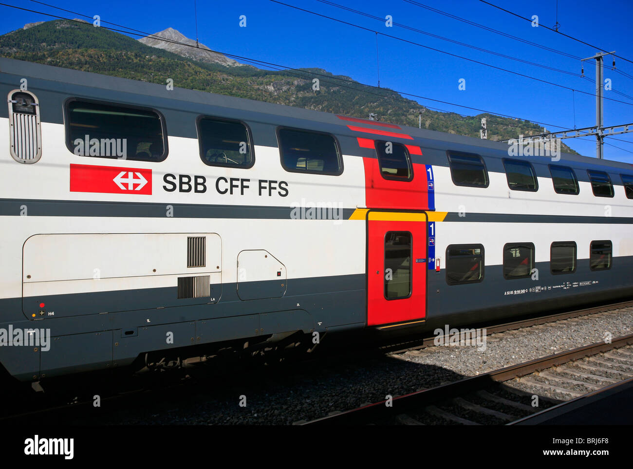 Double decker swiss railway train hi-res stock photography and images ...