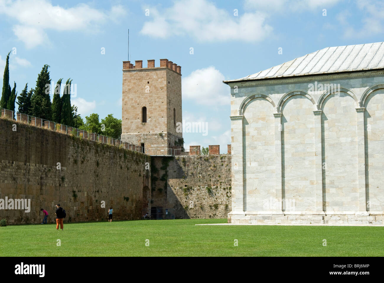 Italy grave wall hi-res stock photography and images - Alamy