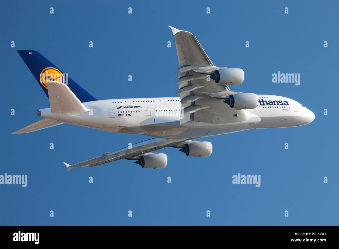 Lufthansa a380 engine hi-res stock photography and images - Alamy