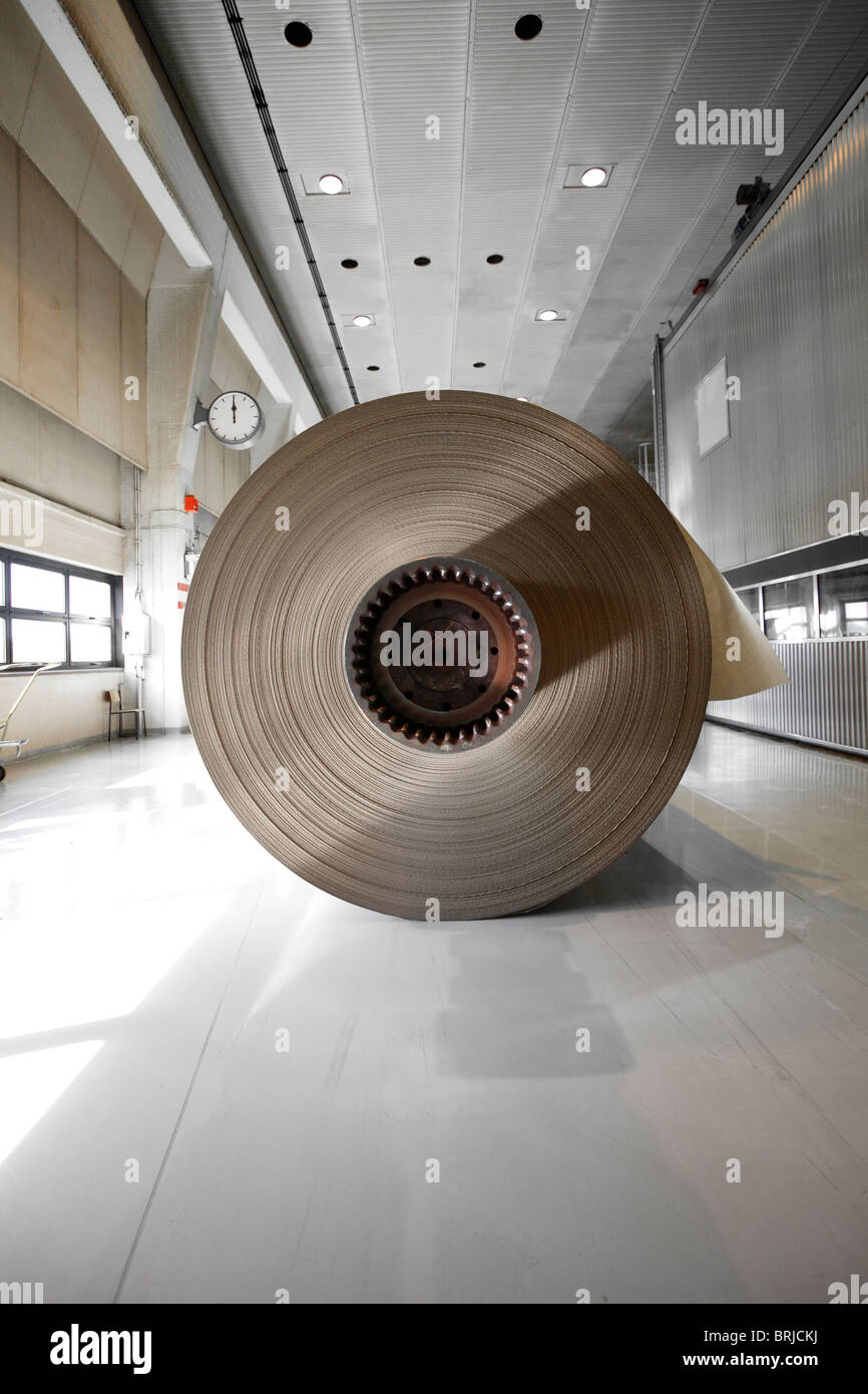 Paper mill hi-res stock photography and images - Alamy