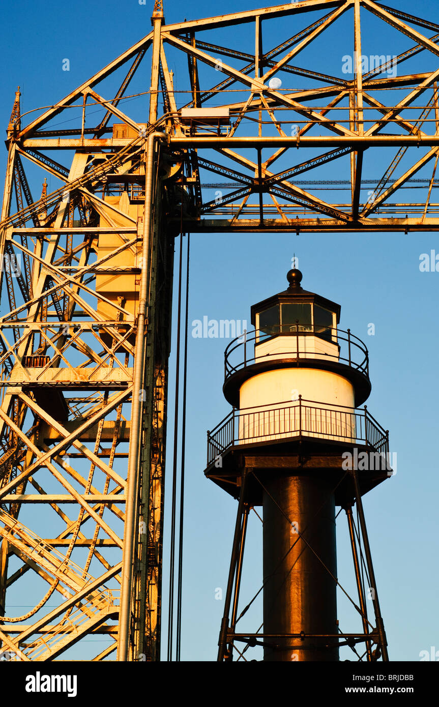 South breakwater inner lighthouse and aerial lift bridge in Duluth ...