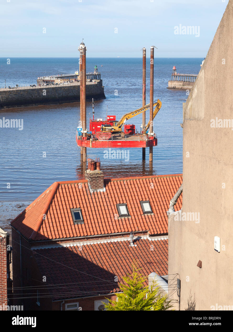 Haven Seajack l a civil engineering construction jack up platform in ...