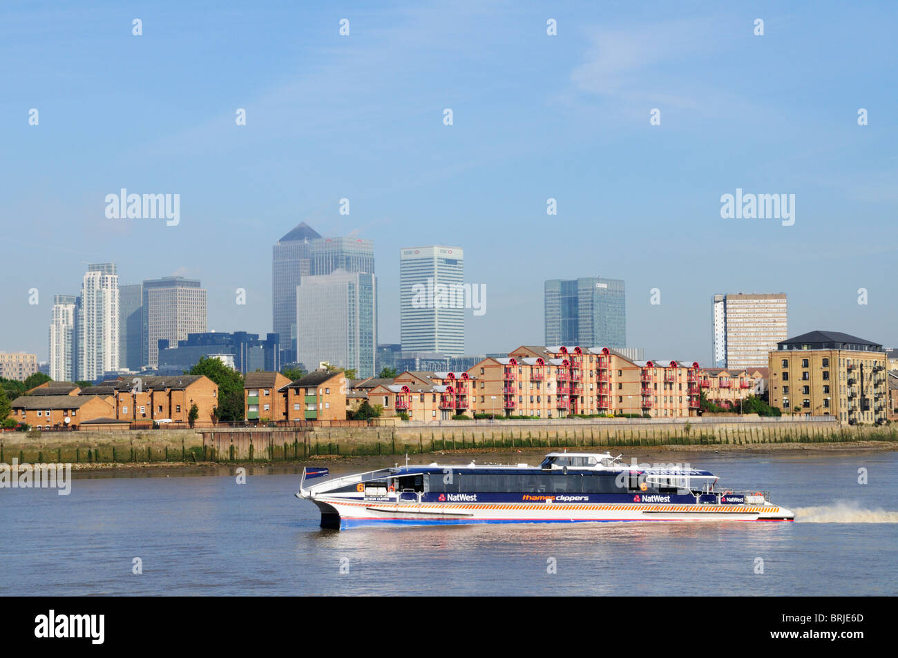 Thames clipper riverbus hi-res stock photography and images - Alamy
