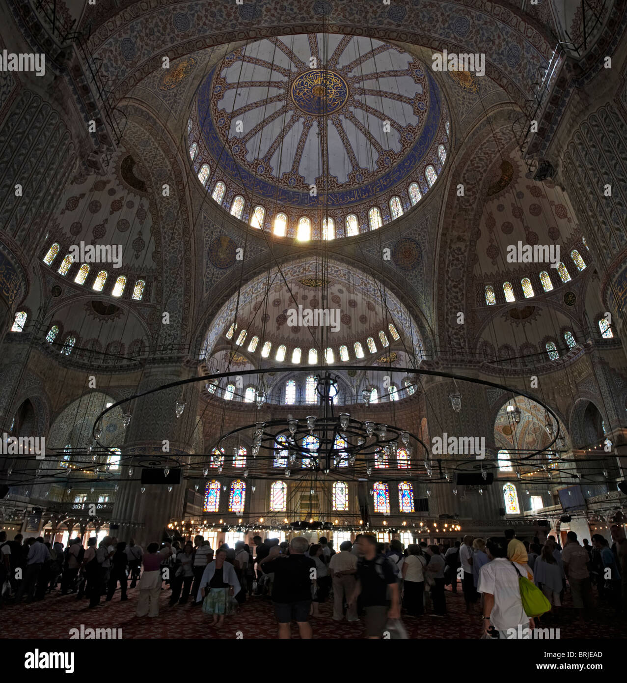 Inside mosque hi-res stock photography and images - Alamy