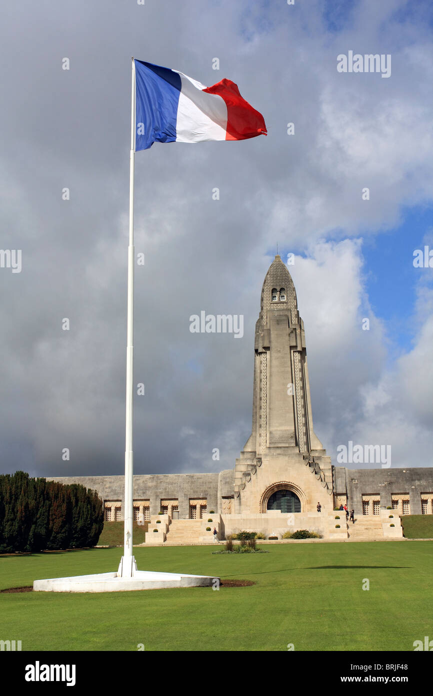 Battle of verdun bones hi-res stock photography and images - Alamy
