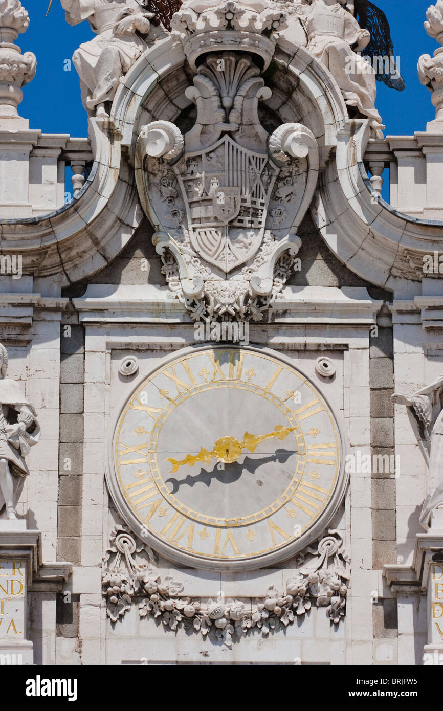 Royal palace madrid clock hi-res stock photography and images - Alamy