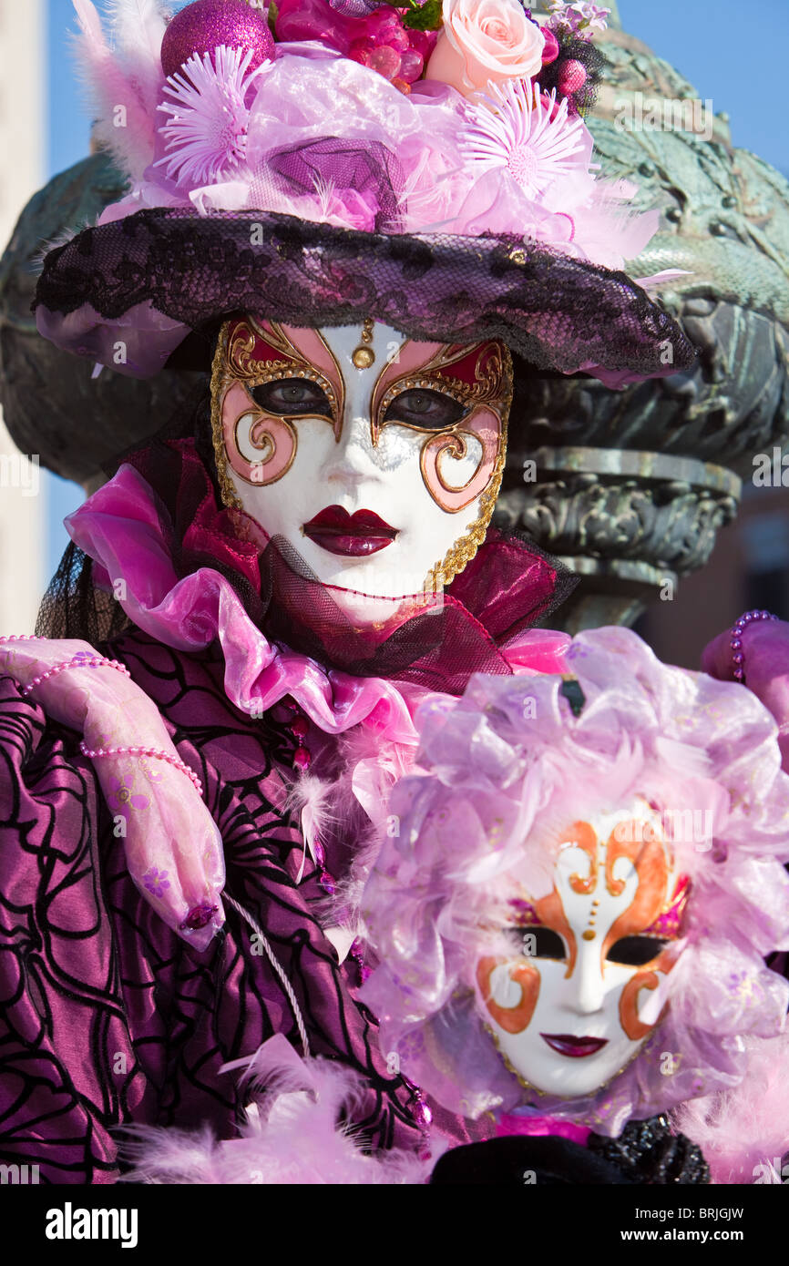 Venice Carnival costume Stock Photo - Alamy
