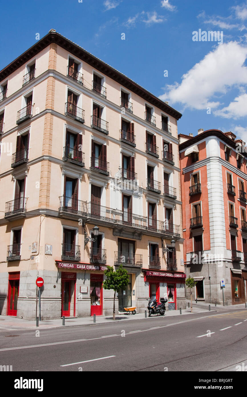 street scene in madrid, spain Stock Photo - Alamy