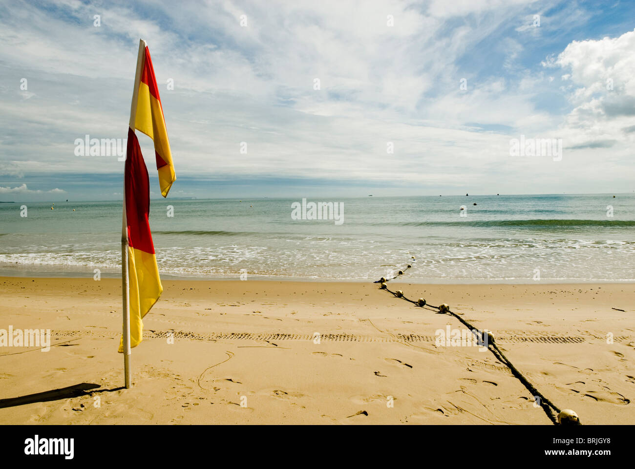 Rnli flags on beach hi-res stock photography and images - Alamy