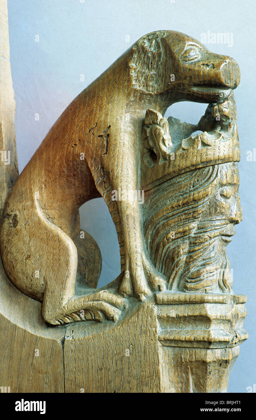 Wooden carved bench hi-res stock photography and images - Alamy