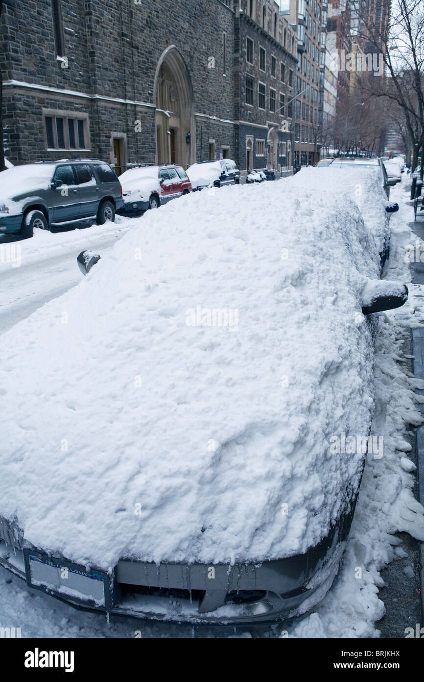 Covered no parking spot hi-res stock photography and images - Alamy