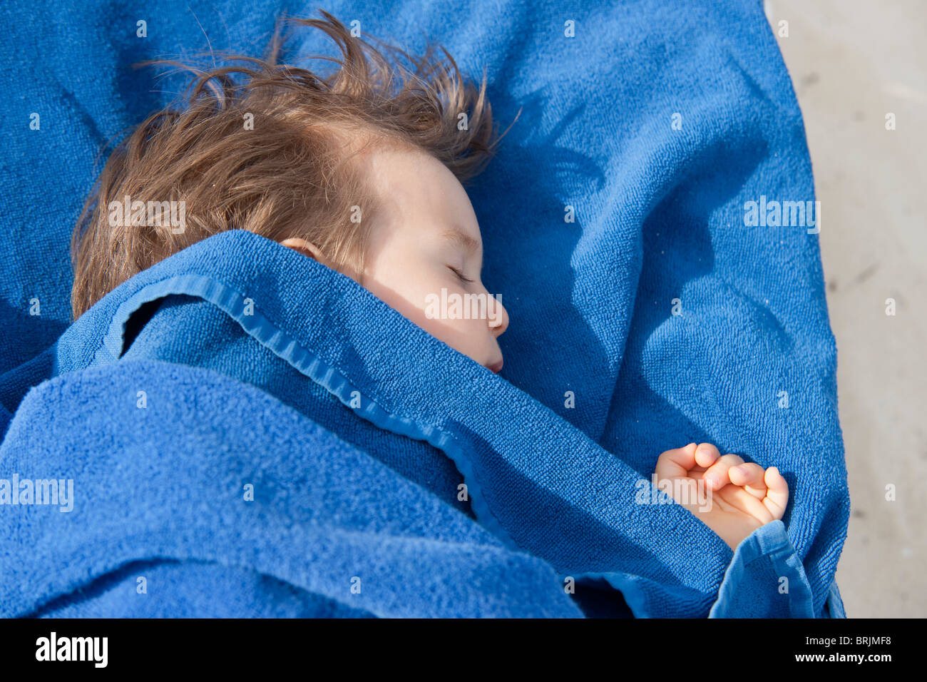 1 2 year old boy sleeping hi-res stock photography and images - Alamy