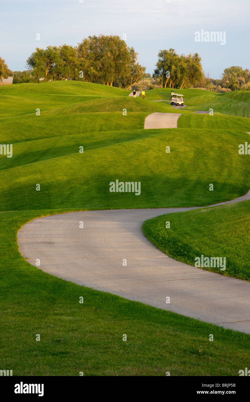 Golf cart pathway hi-res stock photography and images - Alamy