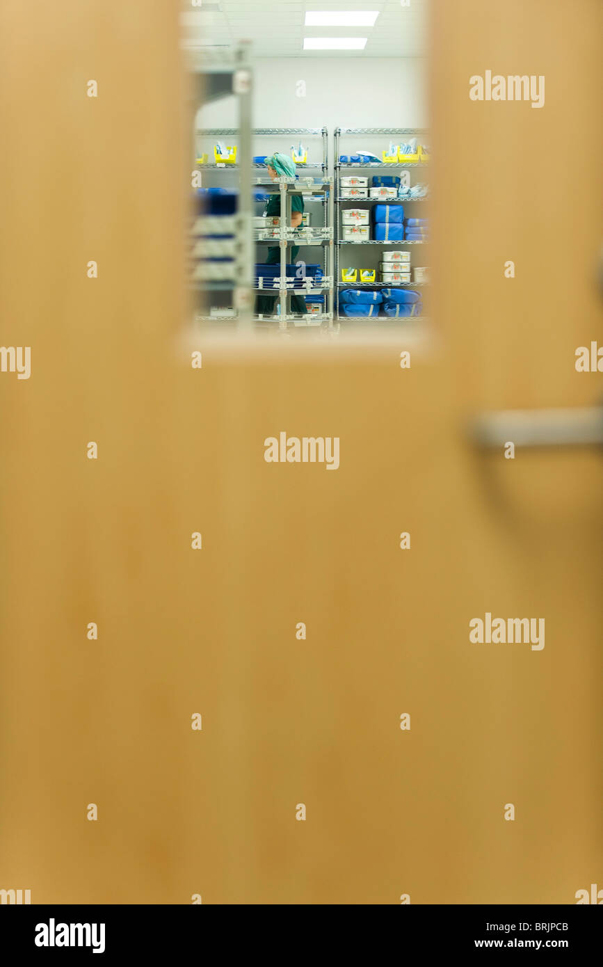 Stockrooms hi-res stock photography and images - Alamy