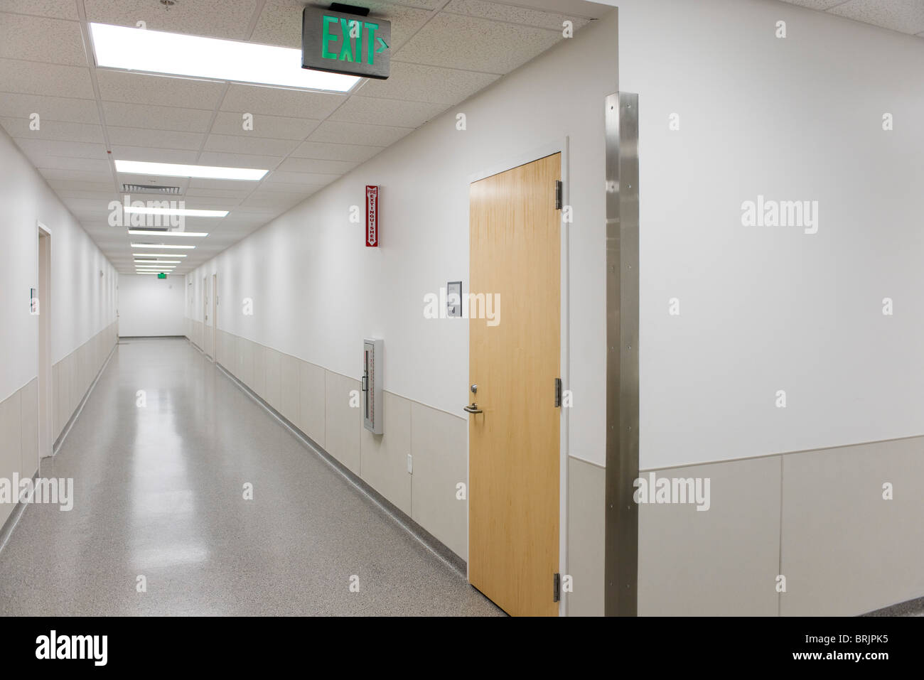 Hospital corridor with signs hi-res stock photography and images - Alamy