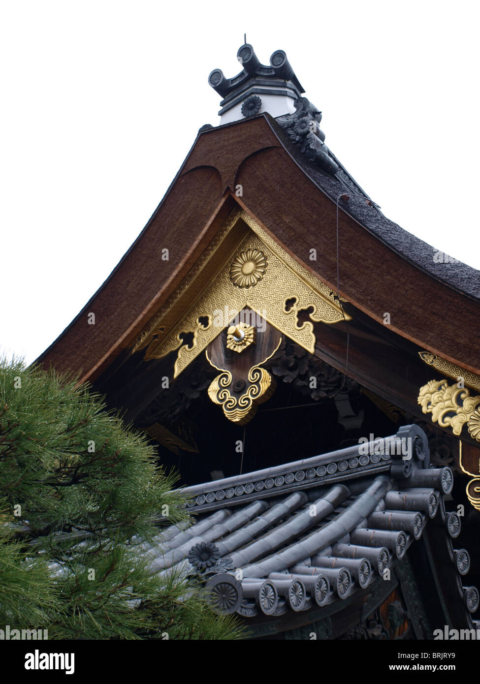 Traditional japanese rooftops hi-res stock photography and images - Alamy