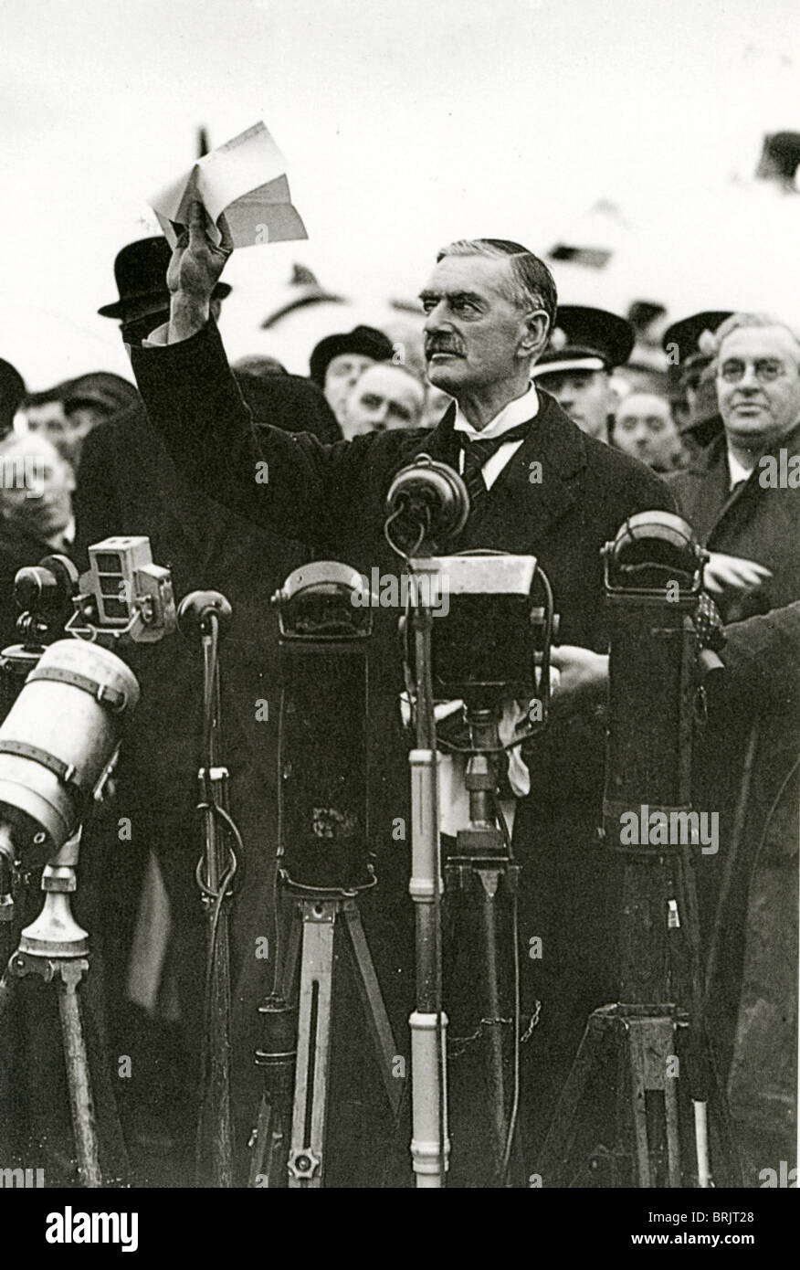 Munich agreement hitler 1938 hi-res stock photography and images - Alamy