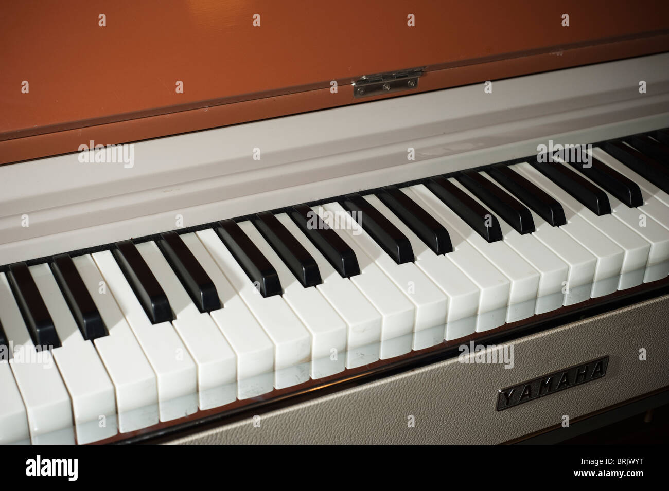 Organ keys hi-res stock photography and images - Alamy