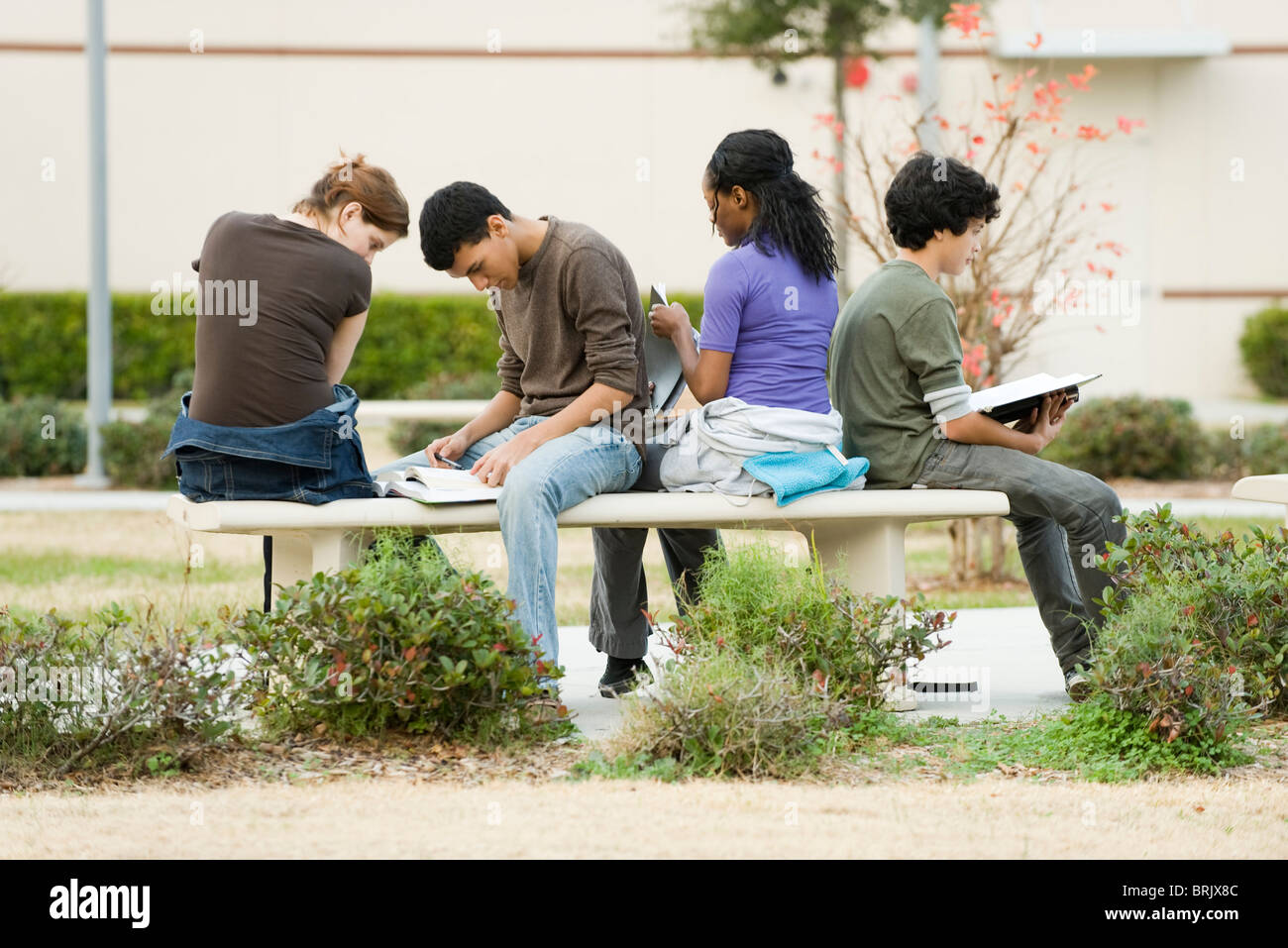School students hi-res stock photography and images - Alamy