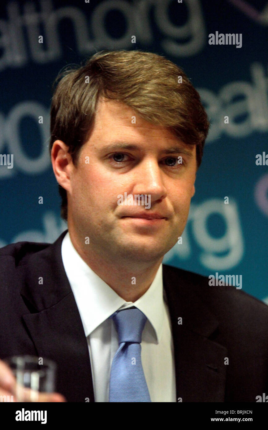 Conservative mp chris skidmore hi-res stock photography and images - Alamy