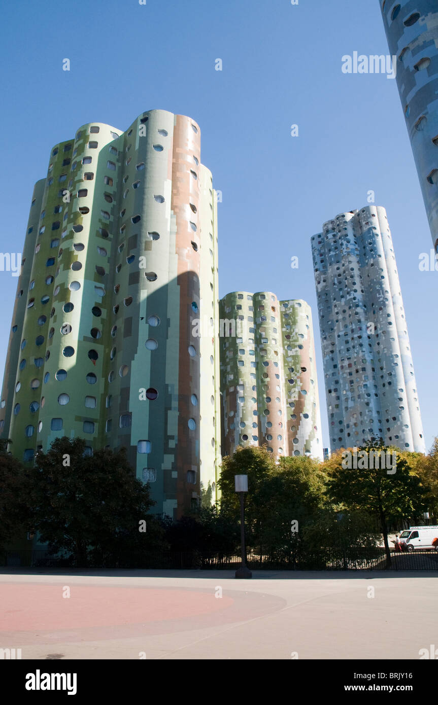 Aillaud's Towers in Nanterre - La Défense, near Paris : Seventies (70's ...