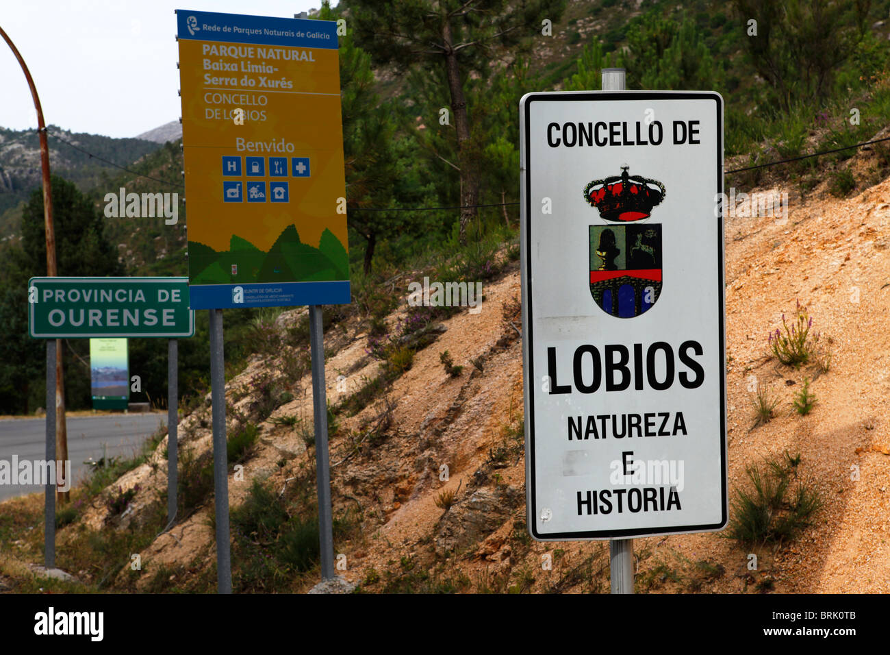 Signs at the border of Portugal and Spain Stock Photo - Alamy