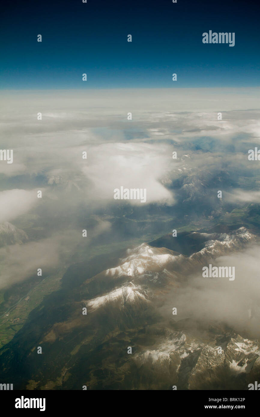 Ariel shot hi-res stock photography and images - Alamy