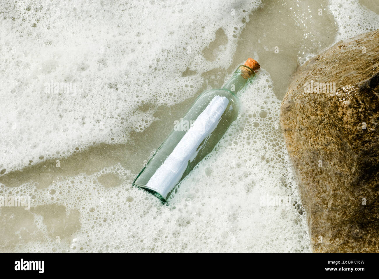 Message in a bottle Stock Photo - Alamy