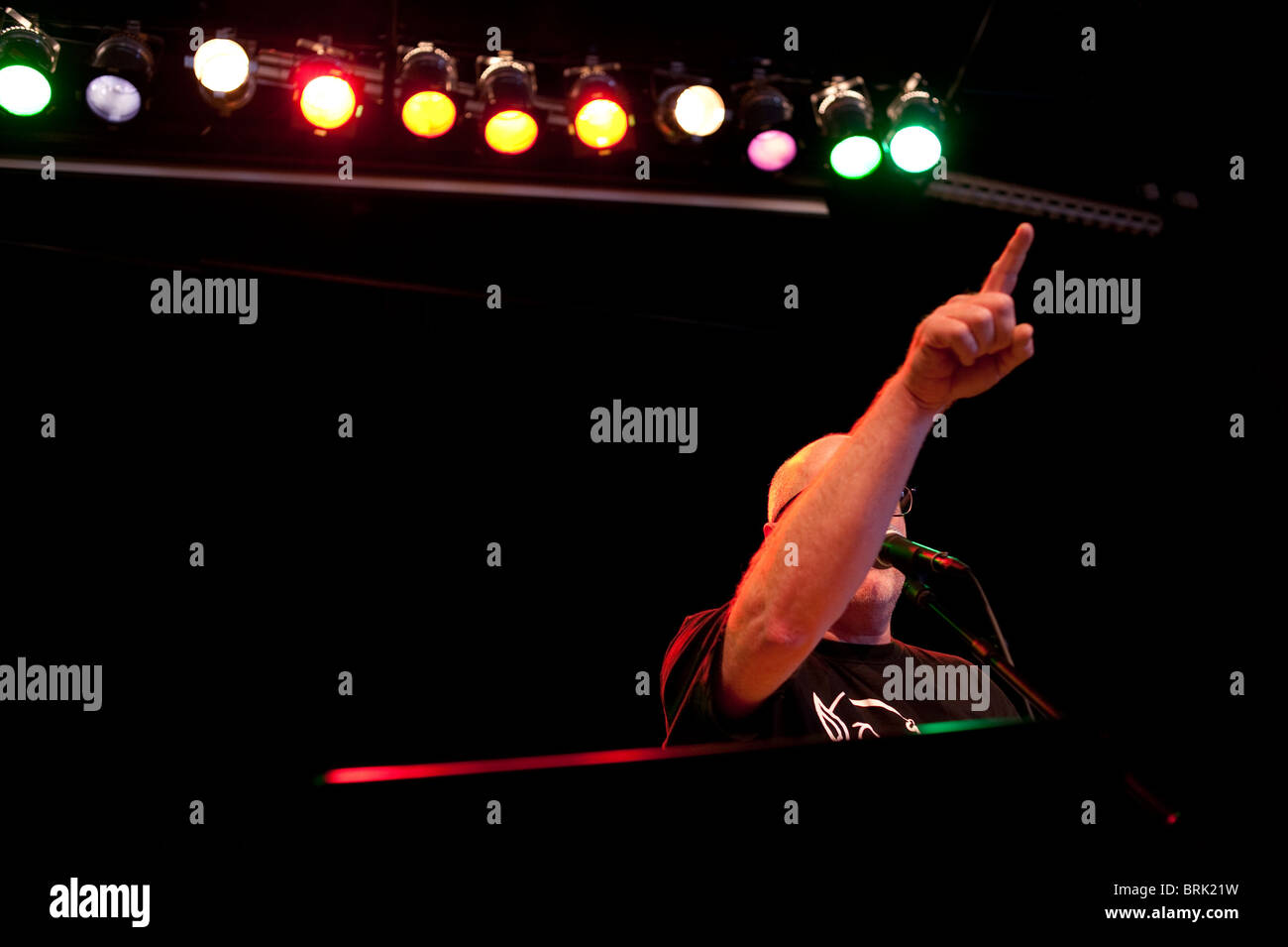 Man stage talk hi-res stock photography and images - Alamy