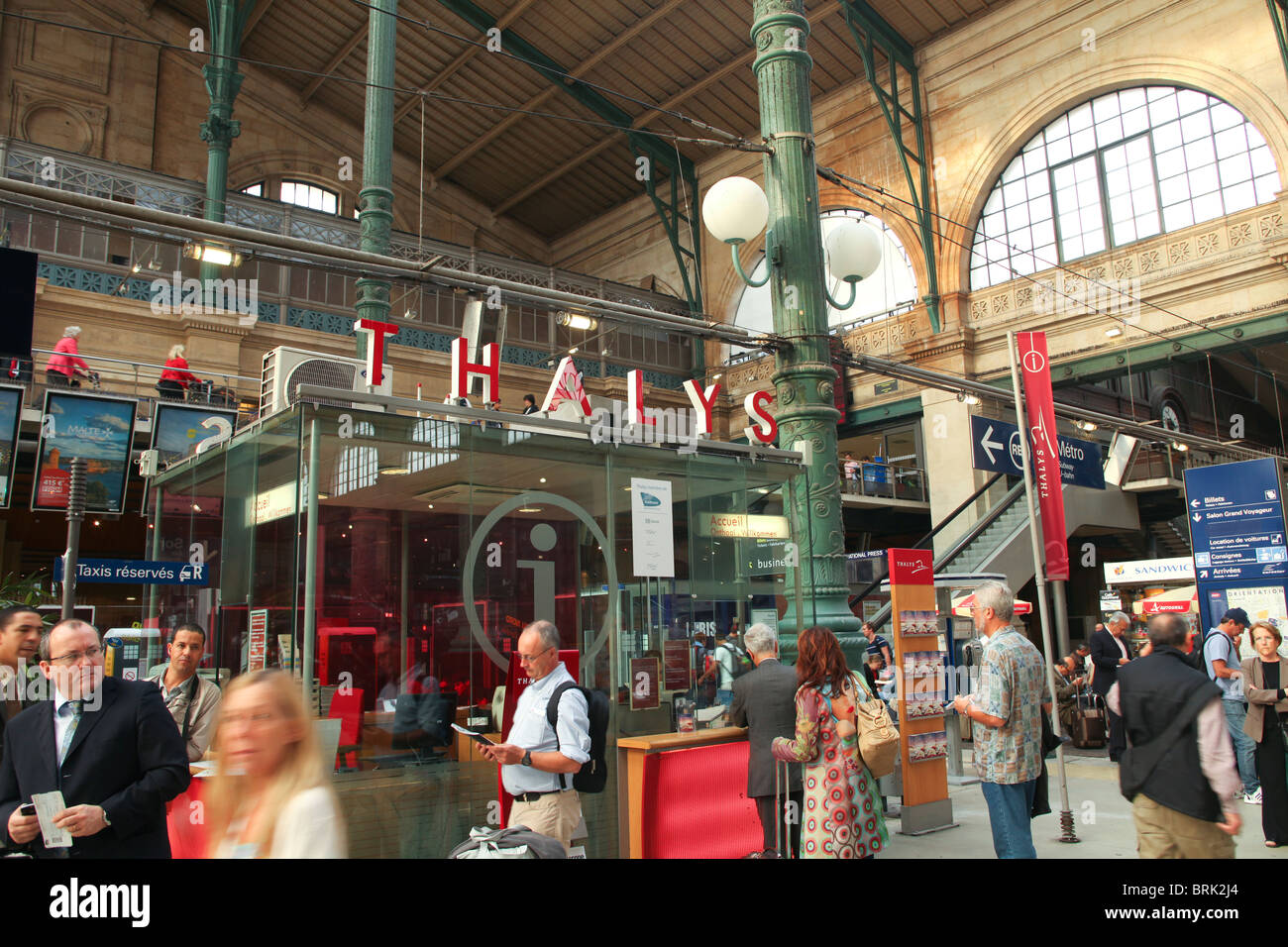 Train station information desk hi-res stock photography and images - Alamy