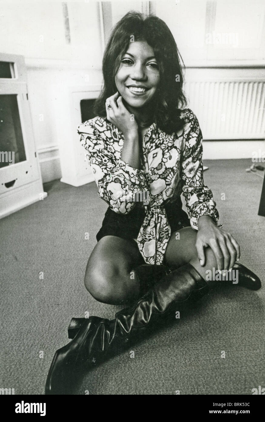 Linda lewis hi-res stock photography and images - Alamy