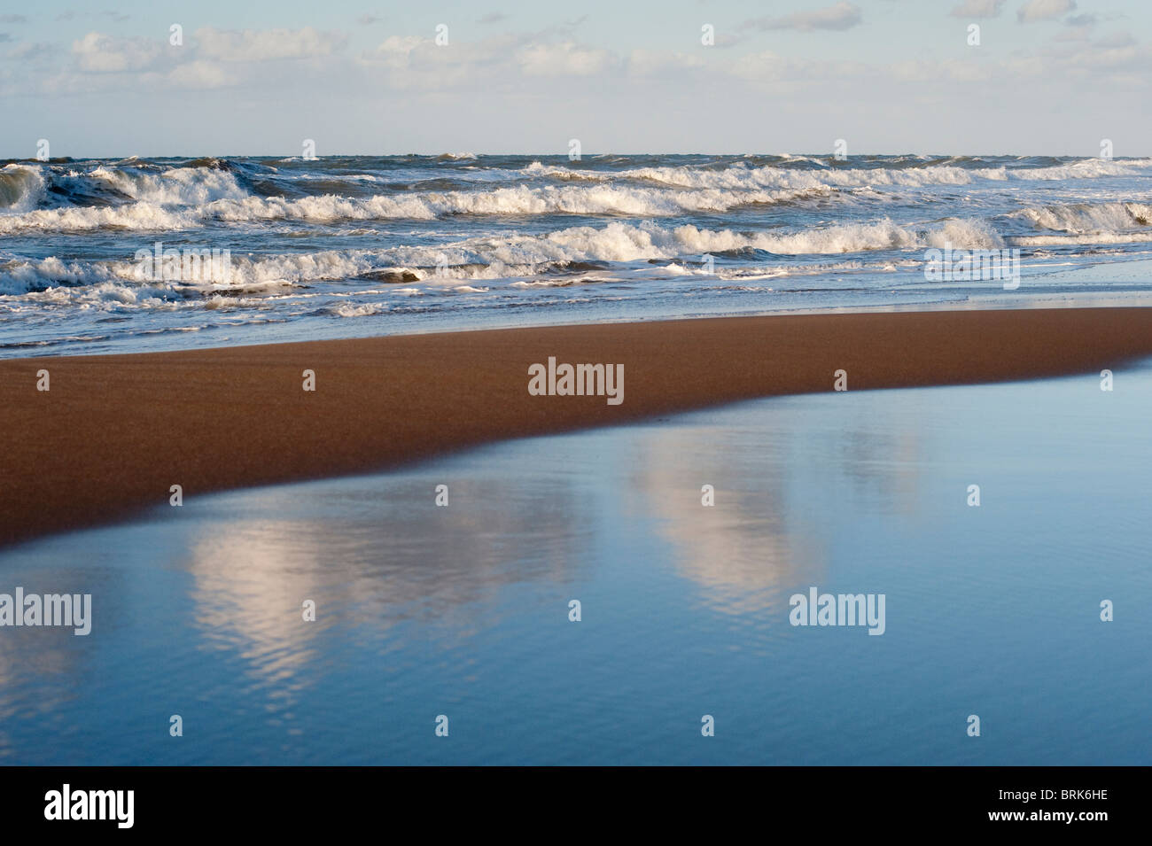 Rough sea waves hi-res stock photography and images - Alamy
