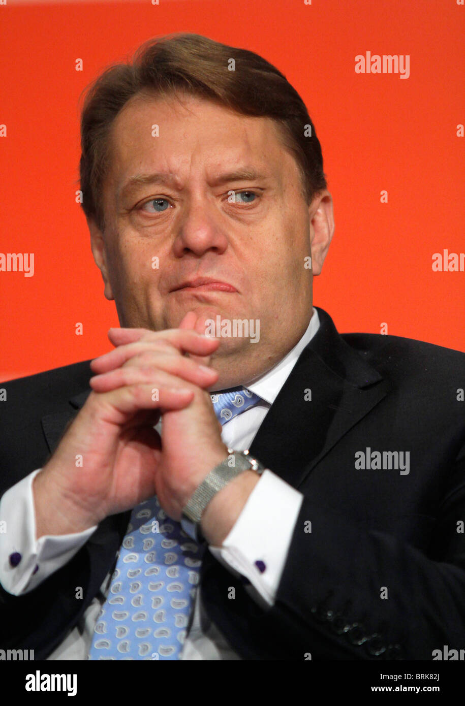 John hayes mp hi-res stock photography and images - Alamy